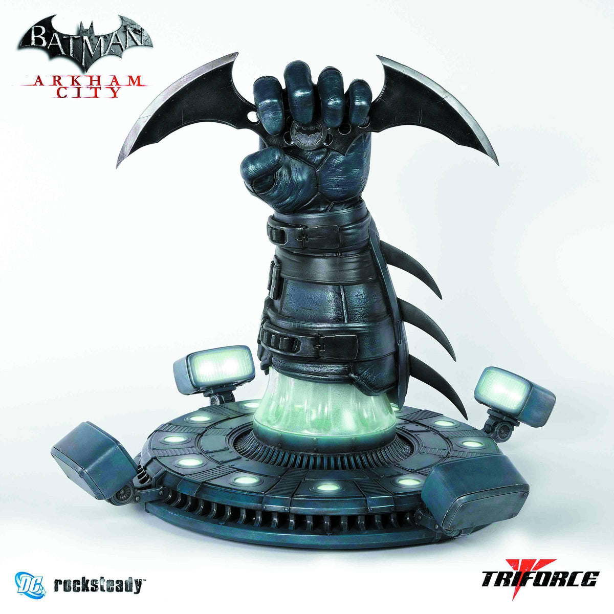 Props & Replicas – Kings Comics
